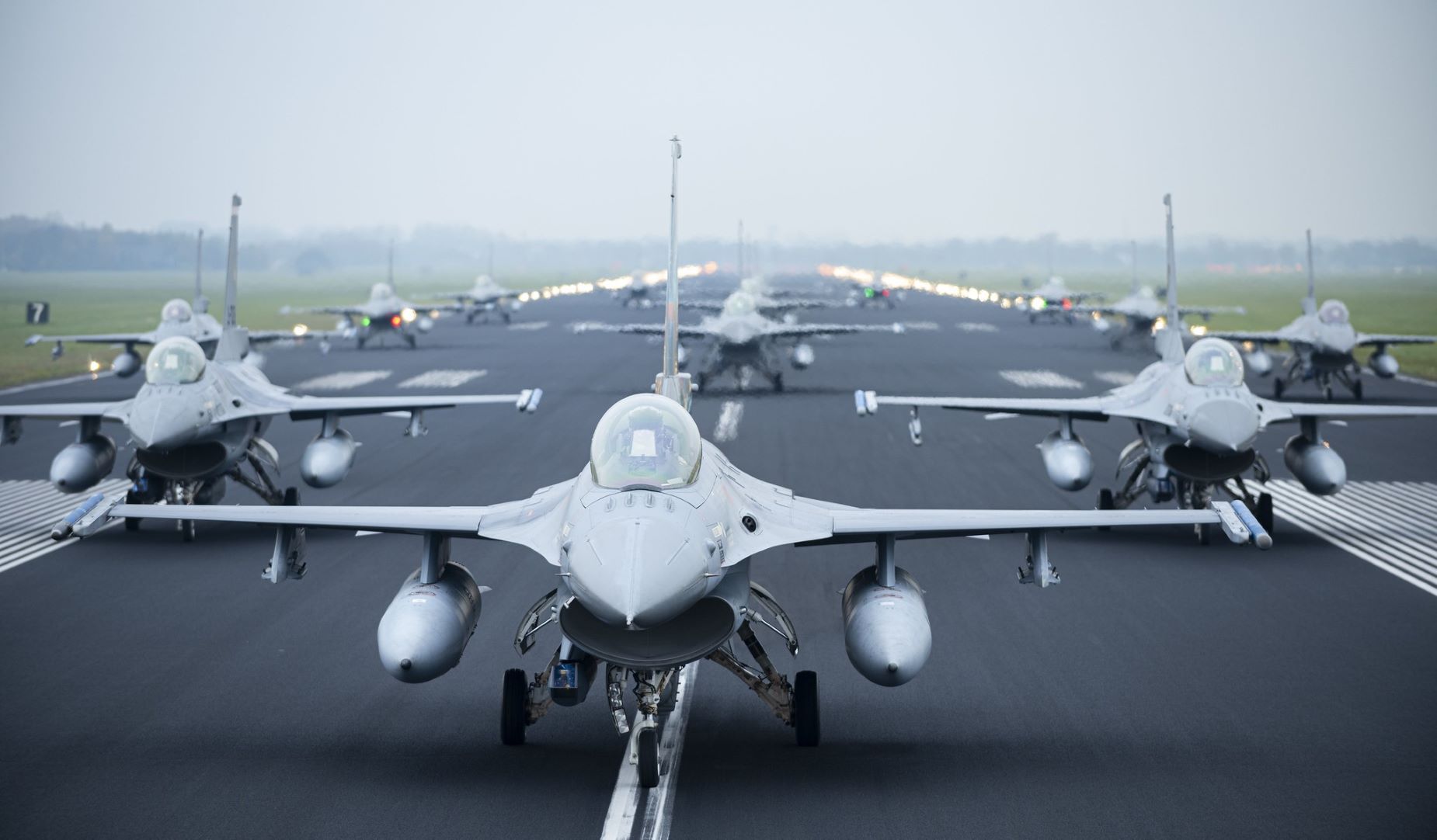 F16 fighter jets and their role in (media) conflicts - Policy Center